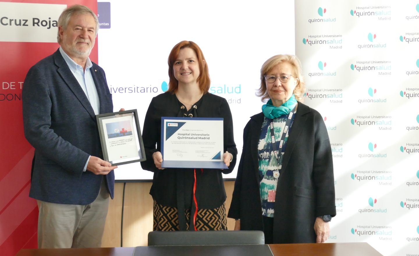 El Hospital Universitario Quirónsalud Madrid recibe un reconocimiento por su colaboración con ...
